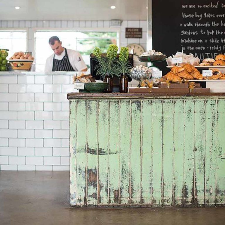 Buy Modern Coffee Shop Counter in Laminate with Glass Display Online ...